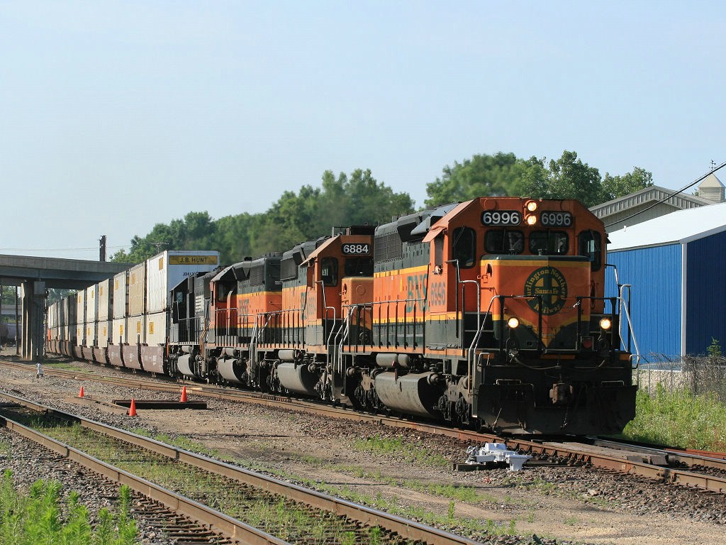 BNSF 6996